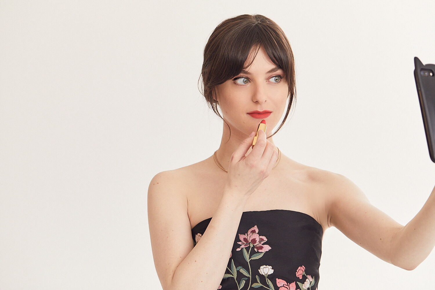 The Beauty-Filled Morning Routine of a Harper's BAZAAR Editor - The ...