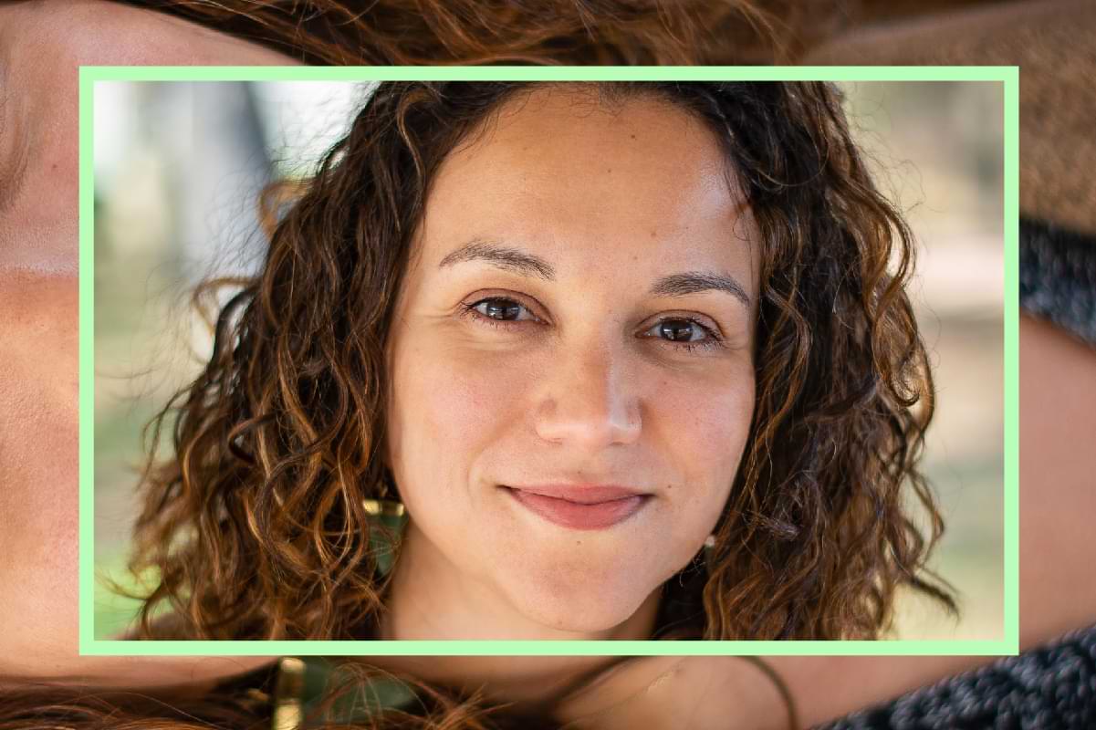 Eva Hernandez-Simmons - The Newsette